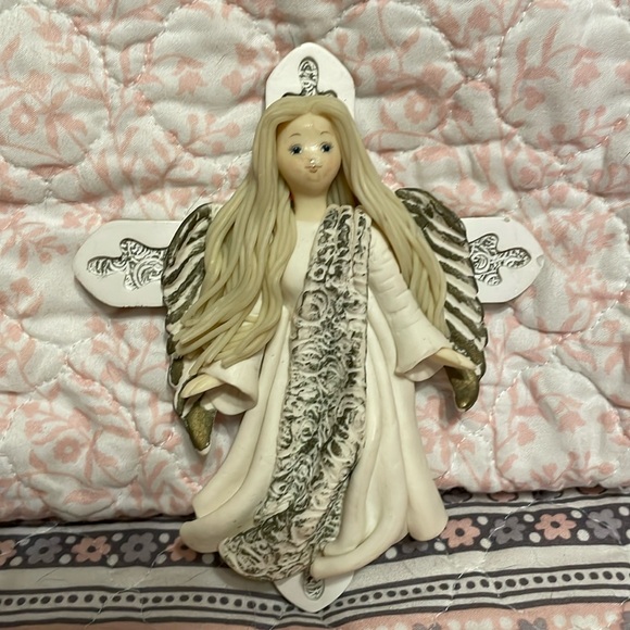 Kneeded Angles | Accents | Kneeded Angles Small Hanging Angel On ...
